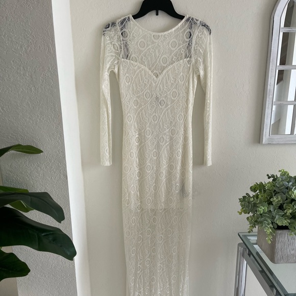 Marciano | Dresses | Nwt Marciano Long Lace Dress | Poshmark